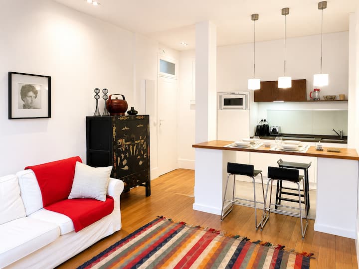 Cozy And Safe Flat In The Heart Of Paris - フランス パリ