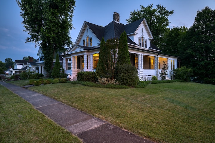 Bristol Tennessee, Historic District - Bristol, TN