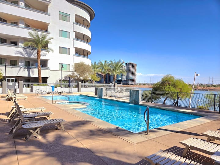 Heated Pool*hot Tub*waterfront View Downtown Tempe - Tempe, AZ