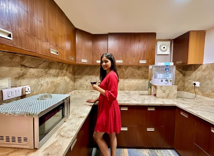 Modern 2bhk With Parking| Inside Sarovar Portico - Faridabad