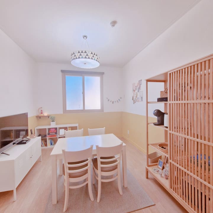 층고높은 투룸 | 두커플 가족추천 | 방2화2 - Sokcho-si