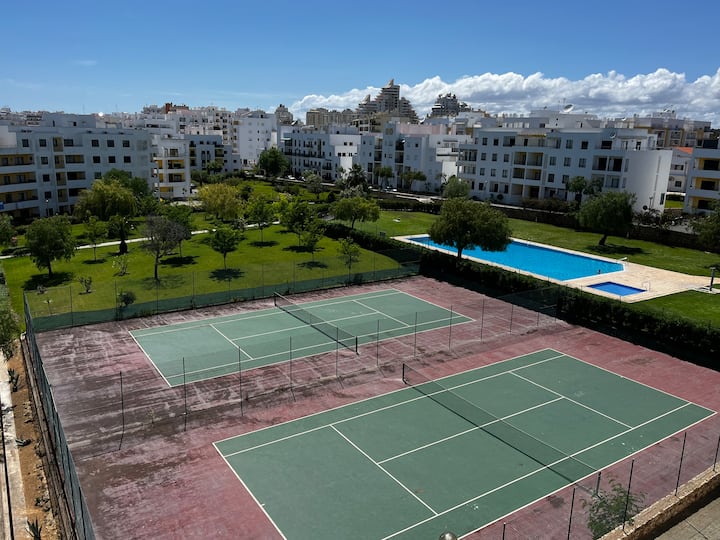 Algarve Beach Nest W/ Garden +Pool - Armação de Pêra