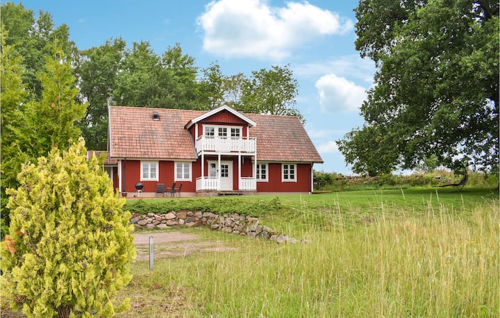 4 Bedroom Beautiful Home In Klippan - Klippan