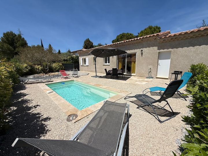 Villa Santa - Piscine - Clim - Wi-fi - Parking - Mazan