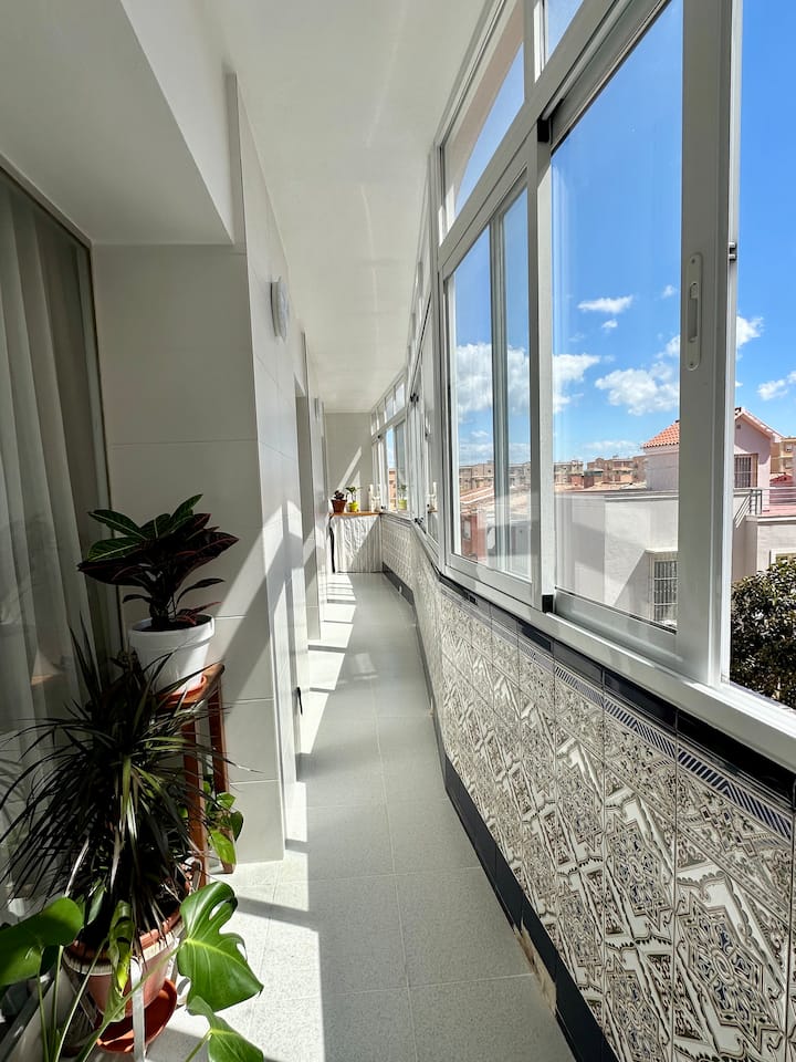 Amazing Apartment In La Linea - Gibraltar