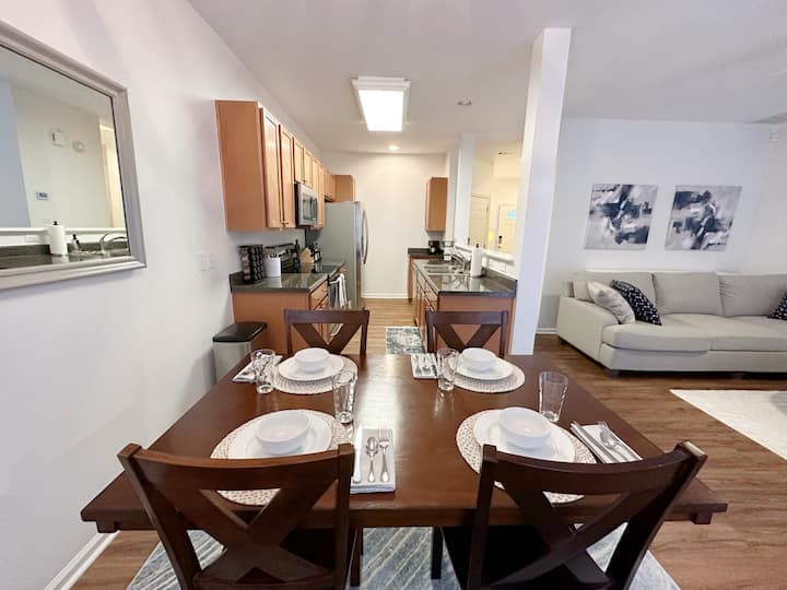 Greenville Getaway - Greenville, SC