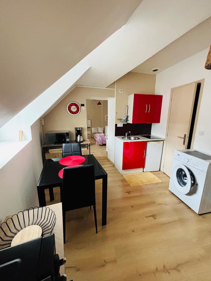 Studio Centre Ville De Luxeuil - Luxeuil-les-Bains