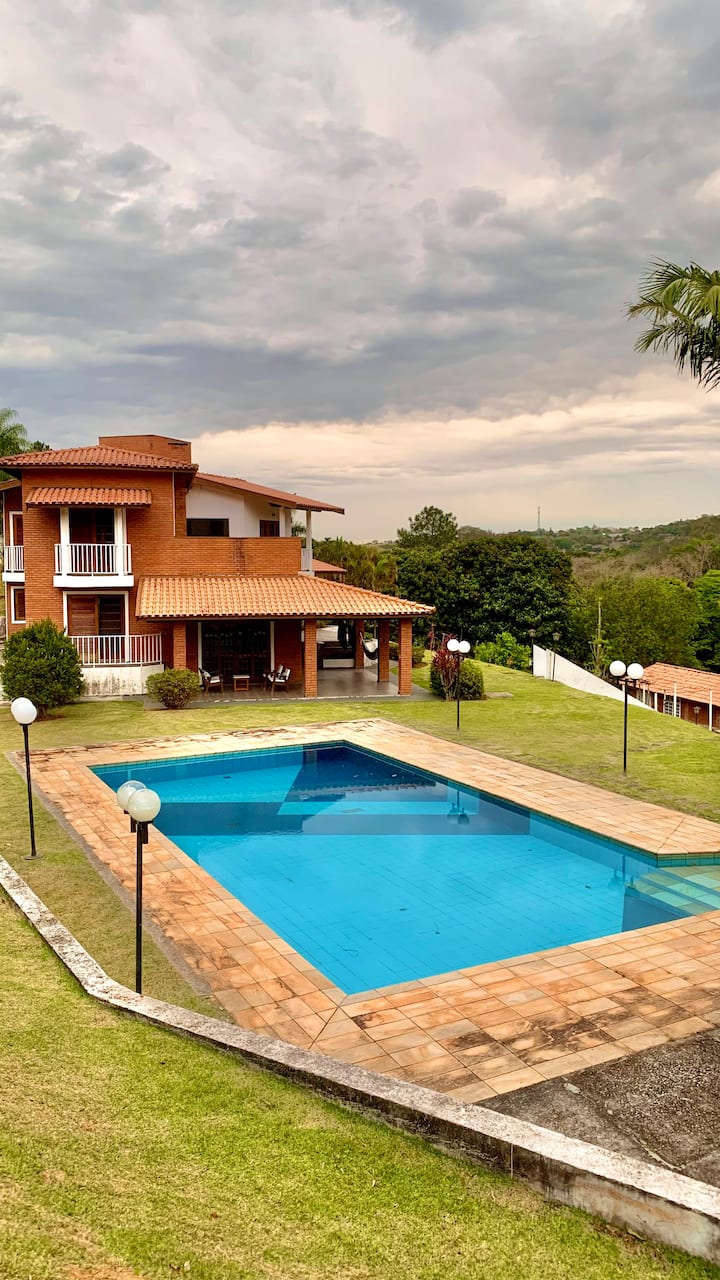 Casa Para Locação Temporária. - Itatiba