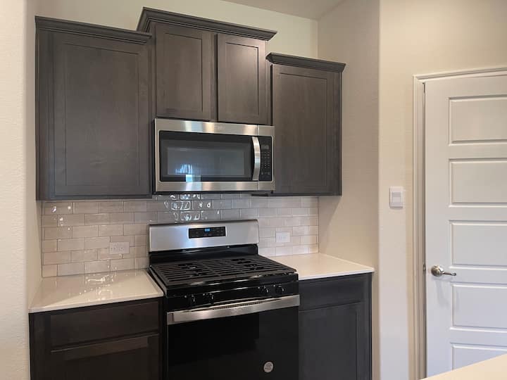 Secured Stay At The Heart Of Dfw - Rockwall, TX