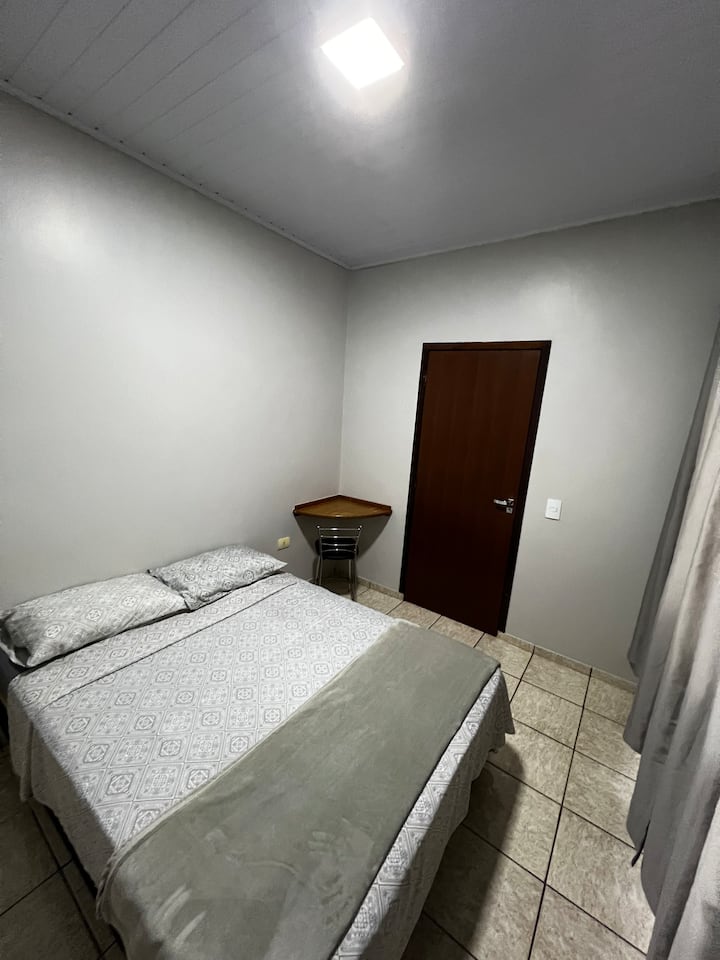 Quarto No Centro (8) - Cascavel