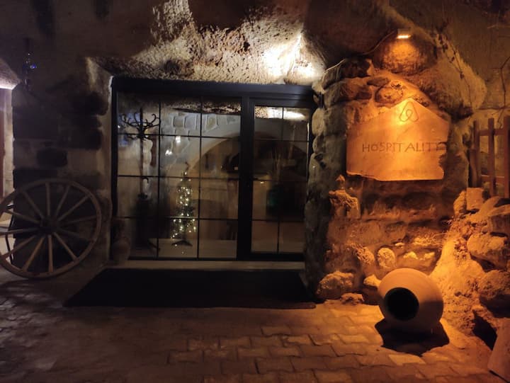 Hogwarts, The Capital Of The Ancient Lands - Cappadocia