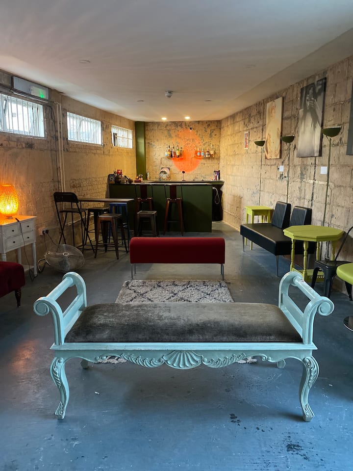 Loft Style Live/ Work Unit - Croydon