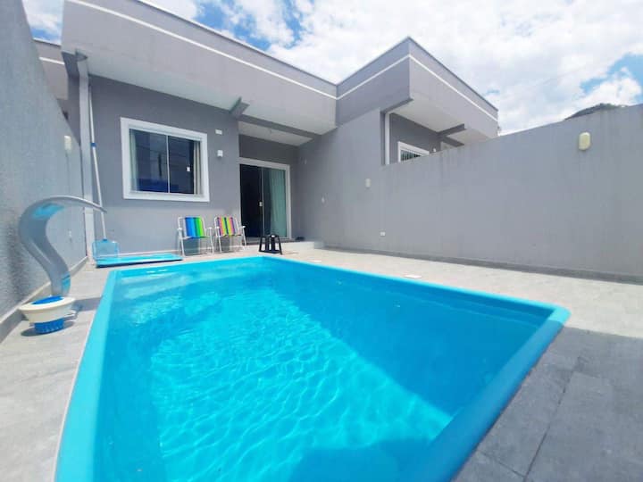 Casa Com Piscina - Matinhos
