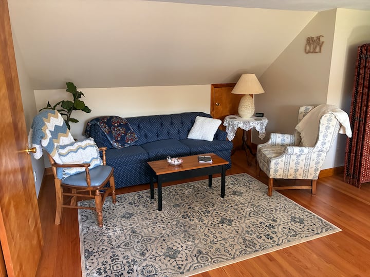 Cozy Apartment In Ellington - Shenipsit Lake, CT