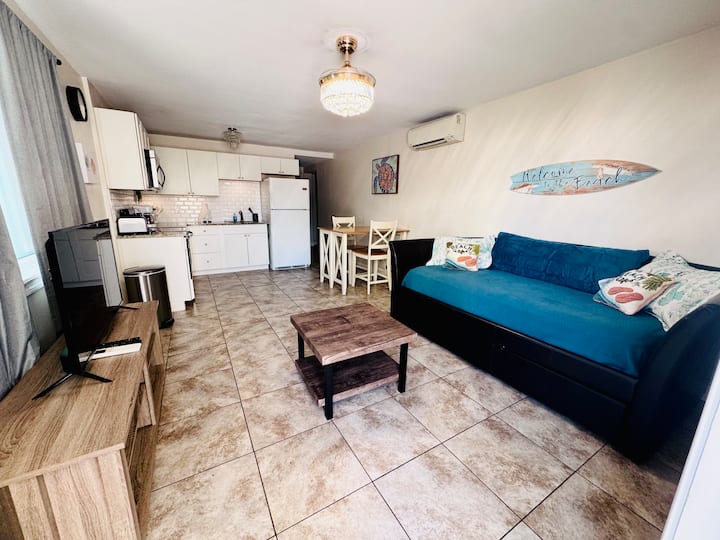 Quiet & Private Beach Access, Cozy & Central! - Ormond Beach, FL