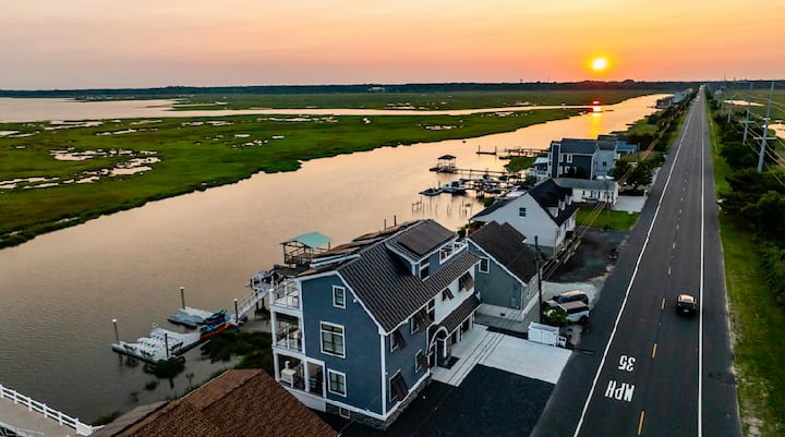 5 Bed-5 Bath-spa-skydeck-elevator-dock-sleeps 14. - Avalon, NJ
