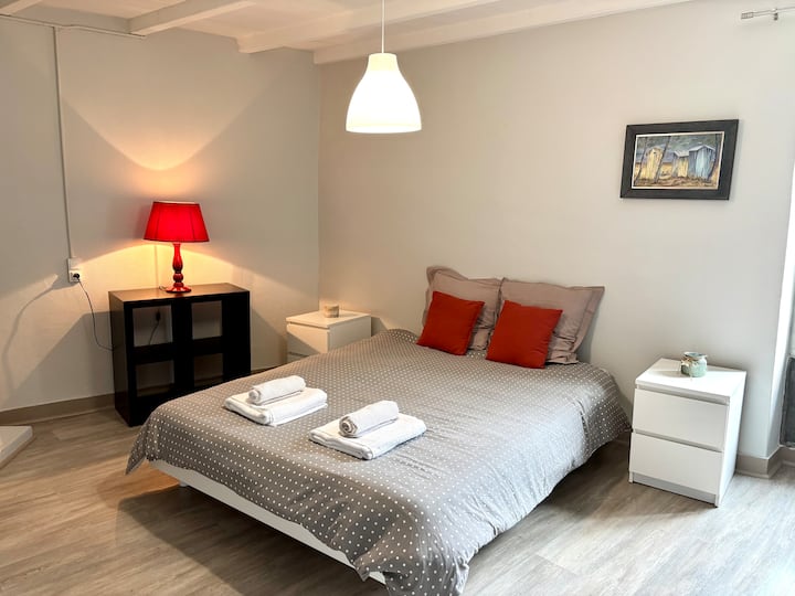 Appart Proche Centre Ville Stationnement Gratuit - Angoulême