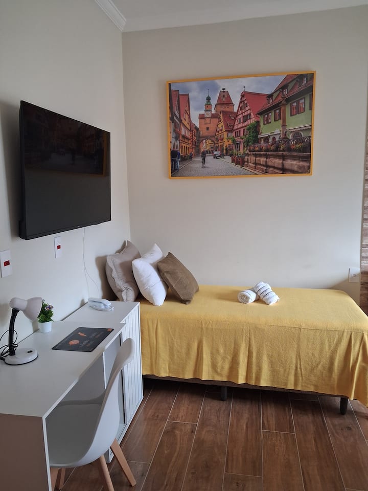 Estudio Alemania Usp/ufscar Con Balcao 700mbs - São Carlos