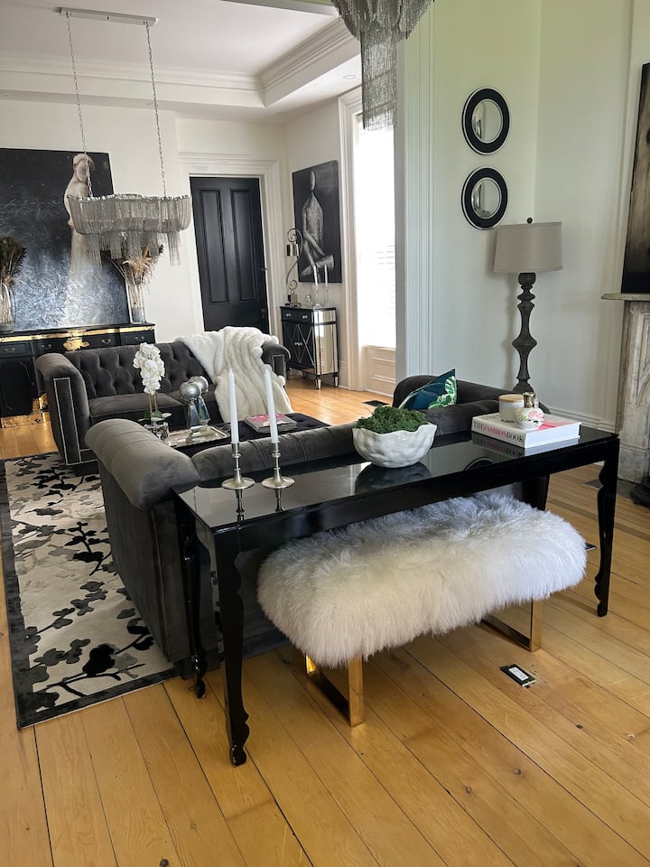 Marigold Mansion Lakeside Main - Cobourg