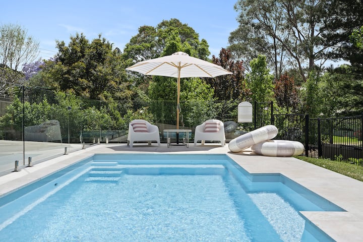 Newcastle Family Home | Beach, Pets & Poolside - Australia