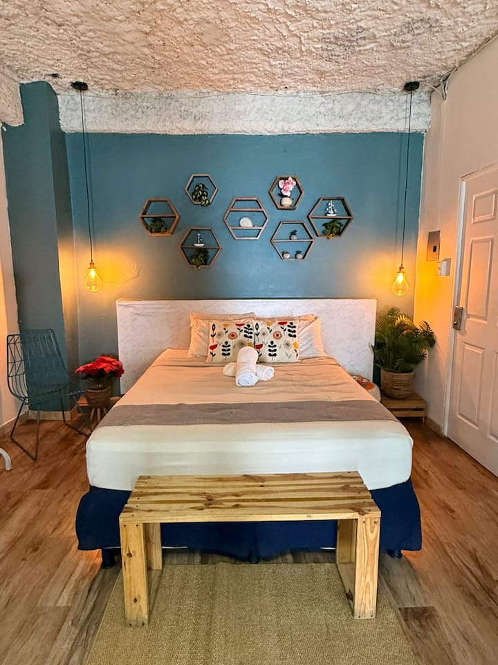 Estudio Renovado Con Vista Al Mar • Boho Chic - La Libertad