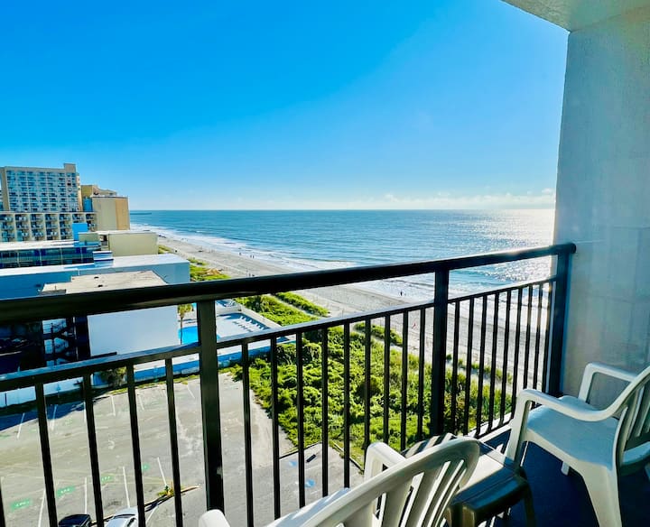 ~Ocean View King Suite With Gorgeous Sunrises~ - Myrtle Beach, SC
