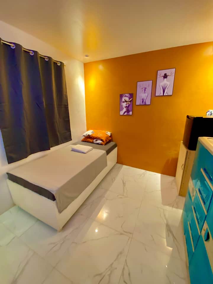 Techluxe Haven - Magalang