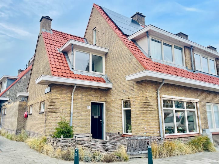 Sea Serenity Scheveningen 6 Guests (4 Adults Max) - The Hague