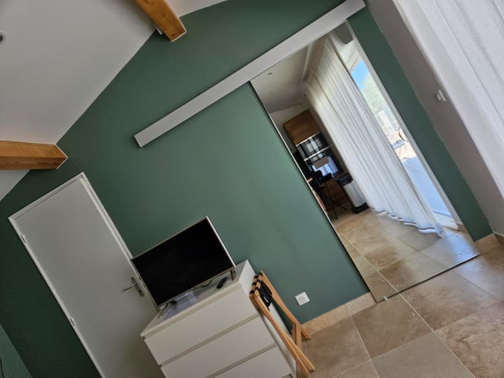 Charmant Appartement Indépendant Avec Piscine - Vitrolles