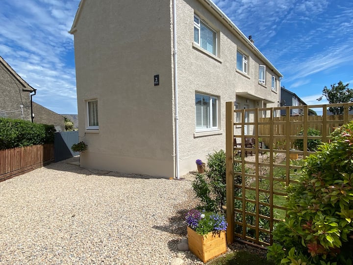 Affordable Luxury Accommodation,
In Brodick - Brodick