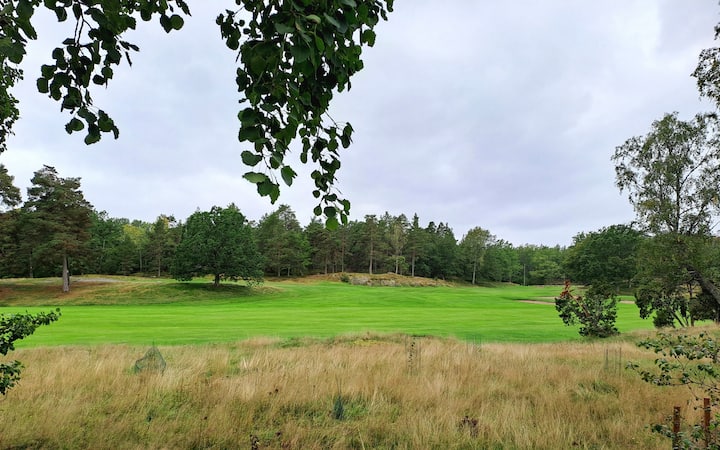 Naturnära, 14 Min Till Centrum Via Tunellbanan. - Stockholm
