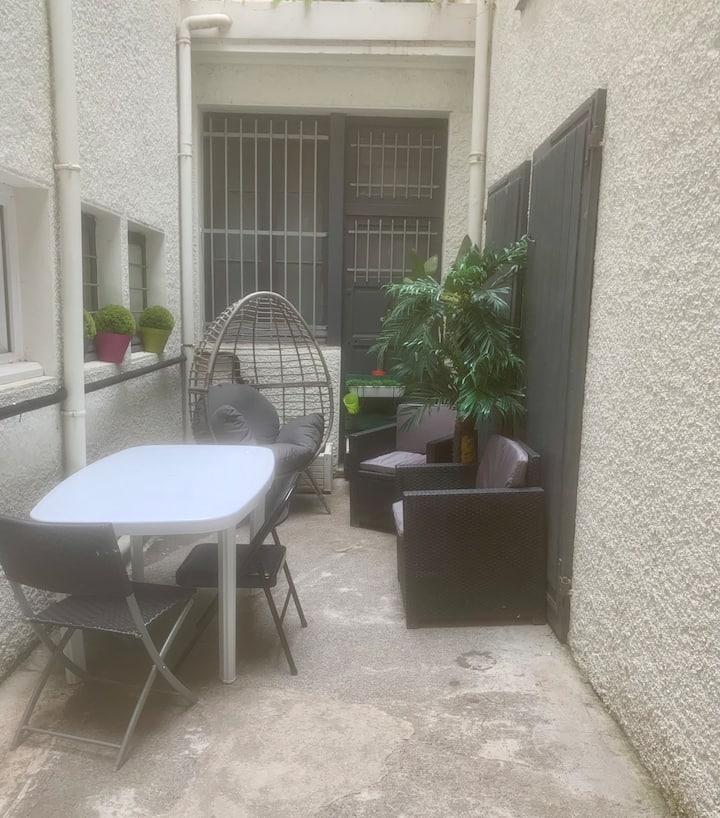Appartement En Plein Centre De Pau - Lons