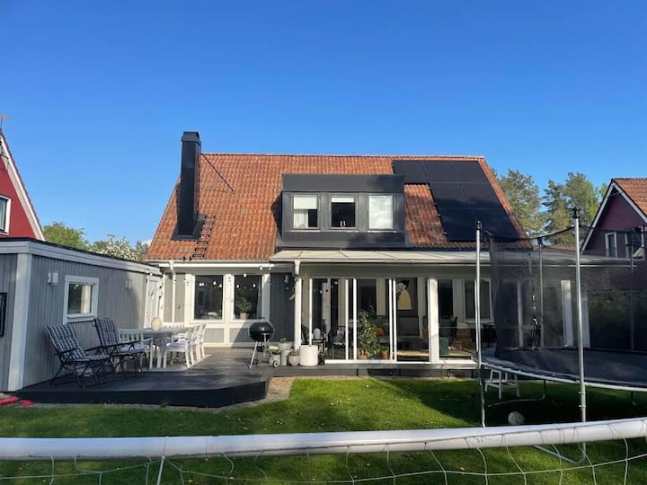 Hus På Hammarö - Sweden