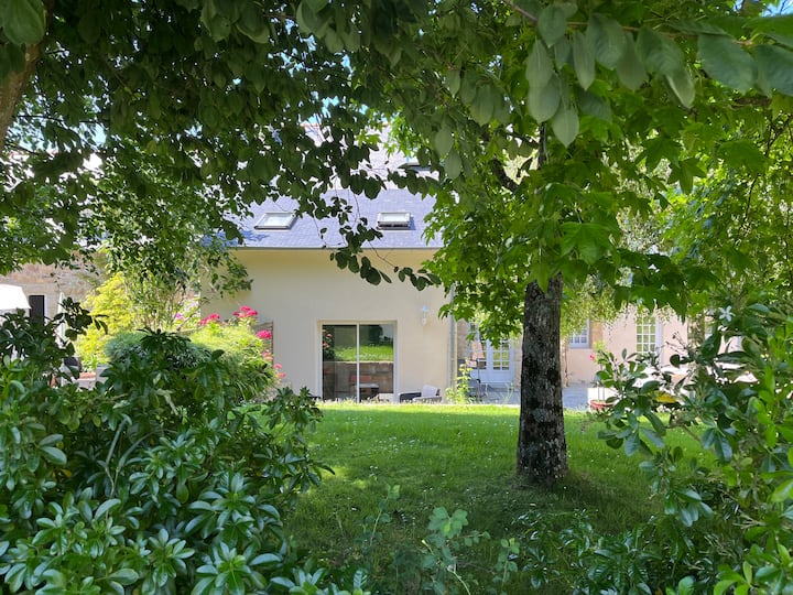 La Longère Saint-nicolas Demeure De Charme - Plougrescant