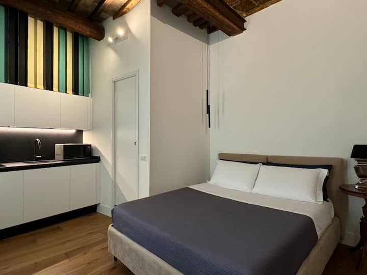 Ponte Vecchio Studio - Florence