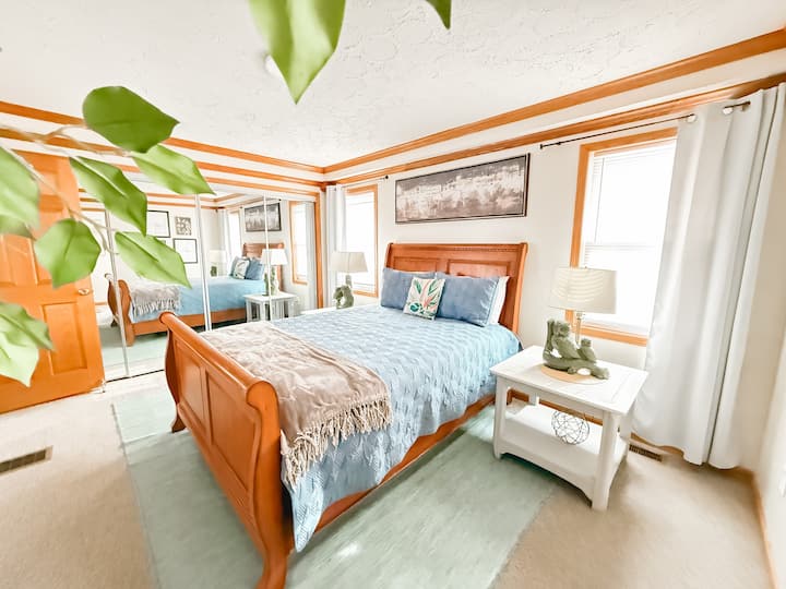 Cute, Cozy, & Clean! - Kokomo, IN