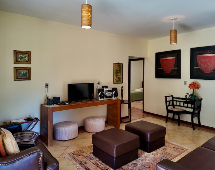 Chácara Com Piscina, Churrasco E Forno A Lenha - Botucatu