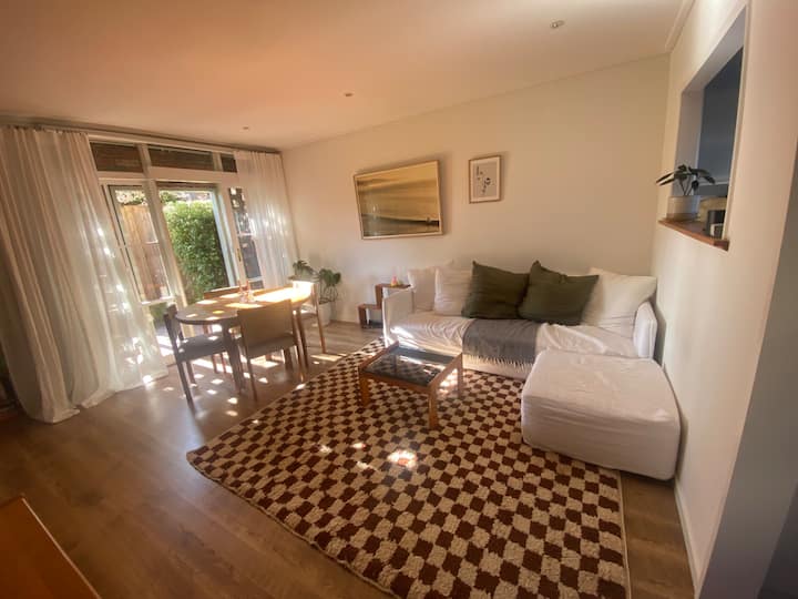Leafy Fitzroy North Townhouse - Ivanhoe