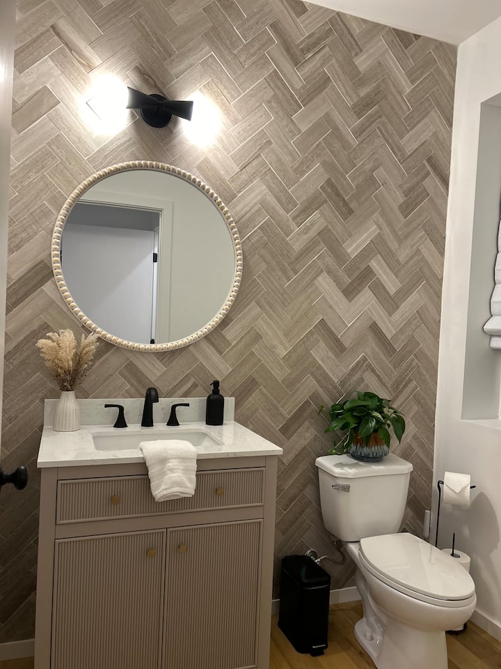 See Lookout |No Chore Checkout | King Bed | Views! - Chattanooga, TN