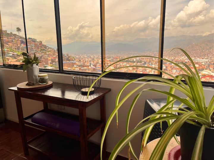Glass Views, Great Wifi, Amazing Apt - Cusco