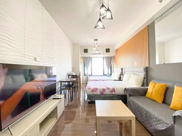 Makati Air 57f; 2double-beds, 4pax, Good Location - Manila