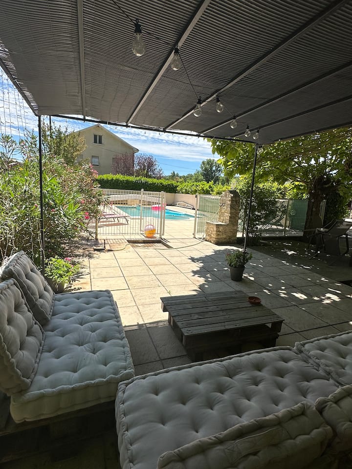 Jolie Appartement Avec Piscine - Cahors