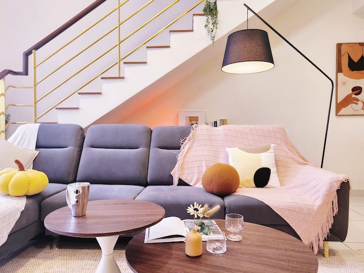 Arte Mont Kiara 3br Duplex Free Carpark Near Mitec - Kuala Lumpur