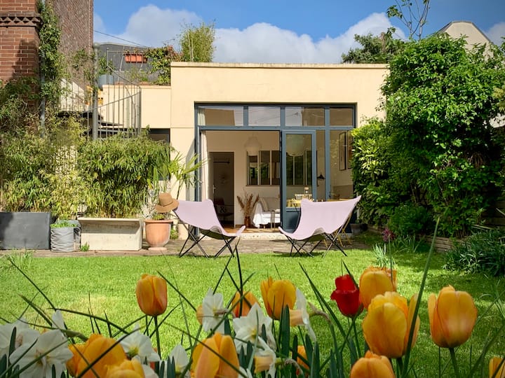 Maison Atelier Avec Terrasse Jardin Et Roof-top - Vernon, France