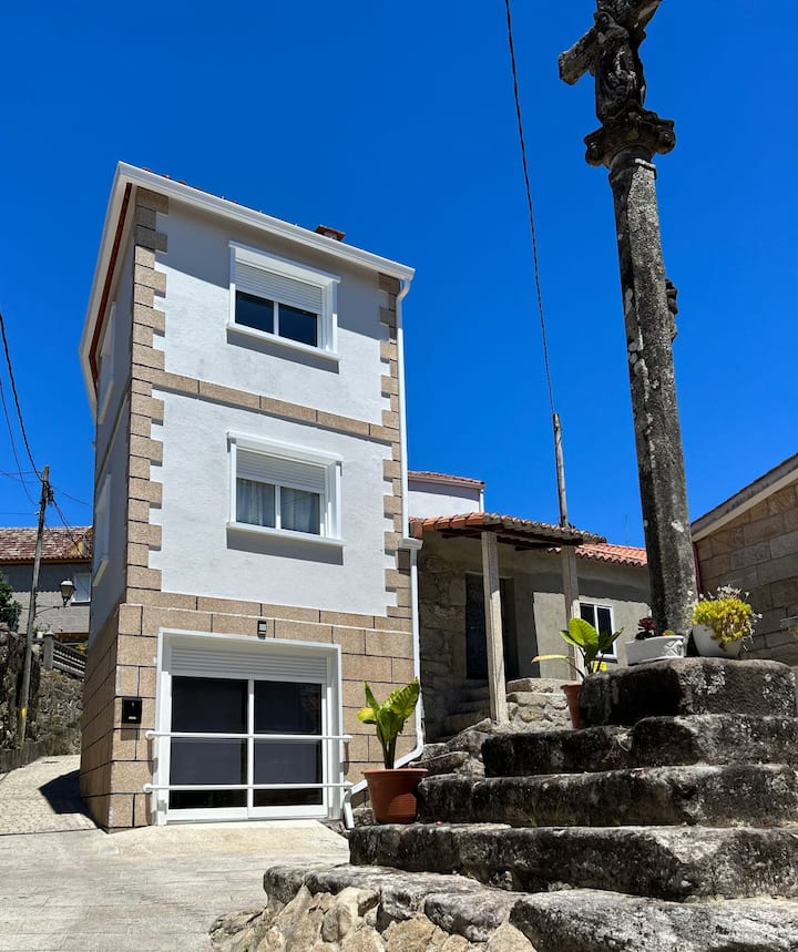 Casa De Santos - Marín