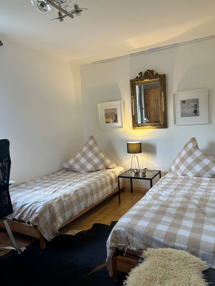 Martin Balcony Apartm. 8pers. Munich Suburb, Quiet - Munique