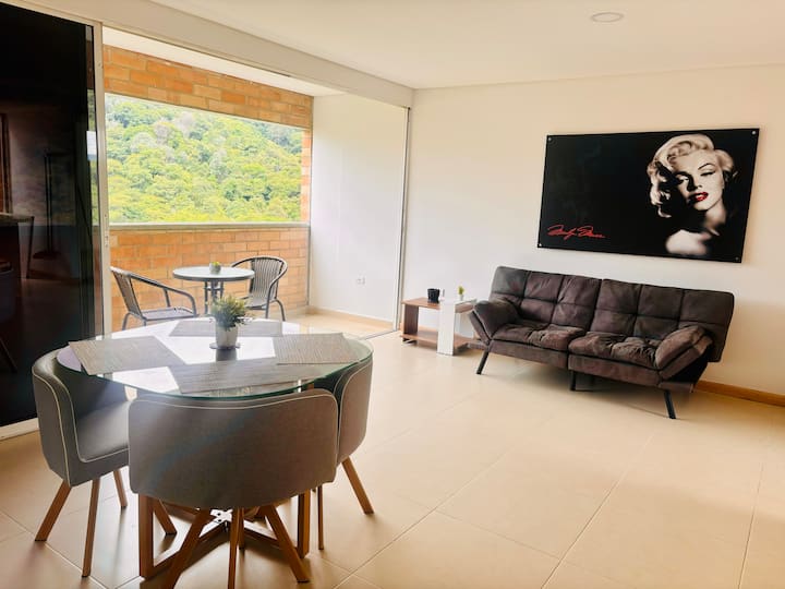 Beautiful Flat In Laureles Estadio Medellin - Medellín, Colombia