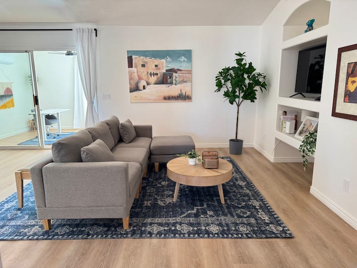 Family Friendly Oasis In Ideal Location. Pets Ok! - Chandler, AZ