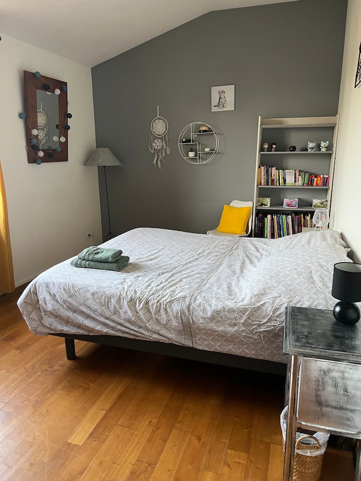 Chambre Beaujolais ( Thaïlande ) - Villefranche-sur-Saône