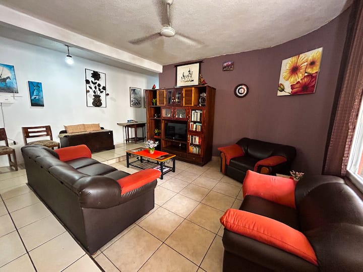 Tropical Charm, Minutes From Irtra - El Nuevo Palmar